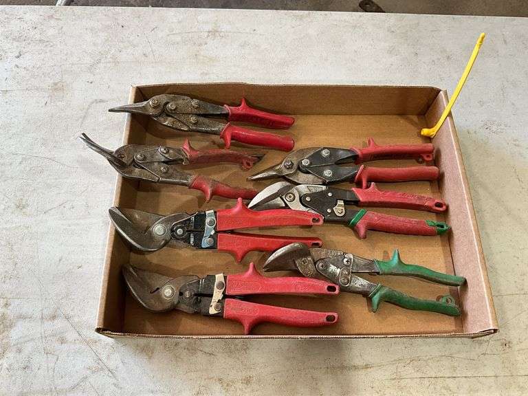 flat of tin snips - Hamilton-Maring Auction Group