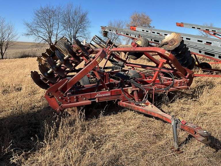 Kewanee 1100, 20ft Disc, remlinger rolling baskets - Hamilton-Maring ...