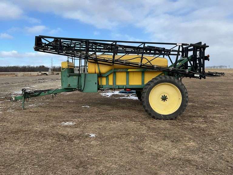 Red Ball 680 Pull Type Crop Sprayer, Raven 440 Mon - Hamilton-Maring ...
