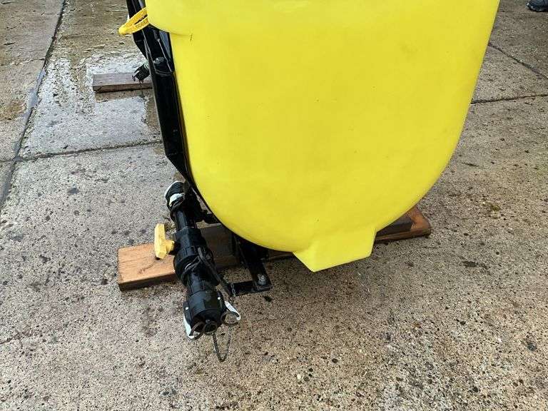 Poly Saddle Tanks 200 Gallon with Mounts - Hamilton-Maring Auction Group