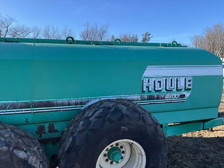 Houle EL-84-4000, 4800 Gallon Manure Tank, 4 Disc - Hamilton-Maring ...