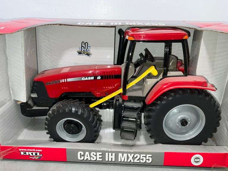 Ertl Case IH MX255 tractor 1/16 scale - Hamilton-Maring Auction Group