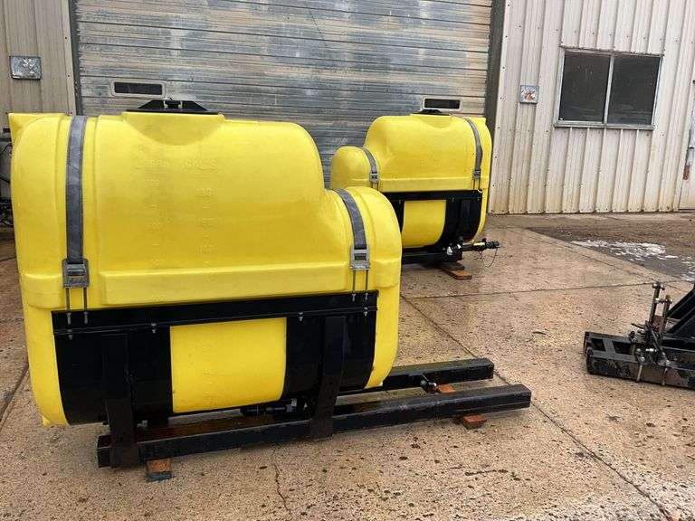 Poly Saddle Tanks 200 Gallon with Mounts - Hamilton-Maring Auction Group