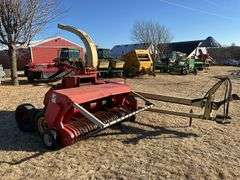 Gehl 1200 Forage Chopper with Hay and 2 row corn h - Hamilton-Maring ...
