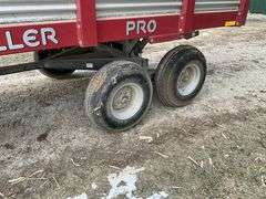 Miller Pro 5300 16' Forage Wagon, 12 Ton Tandem Ax - Hamilton-Maring ...