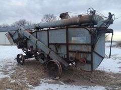 Belle City Hart Threshing Machine on Steel, SN: H4 - Hamilton-Maring ...