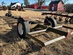 Notch 8 bale mover - Hamilton-Maring Auction Group