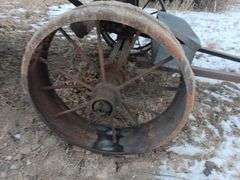 Belle City Hart Threshing Machine on Steel, SN: H4 - Hamilton-Maring ...