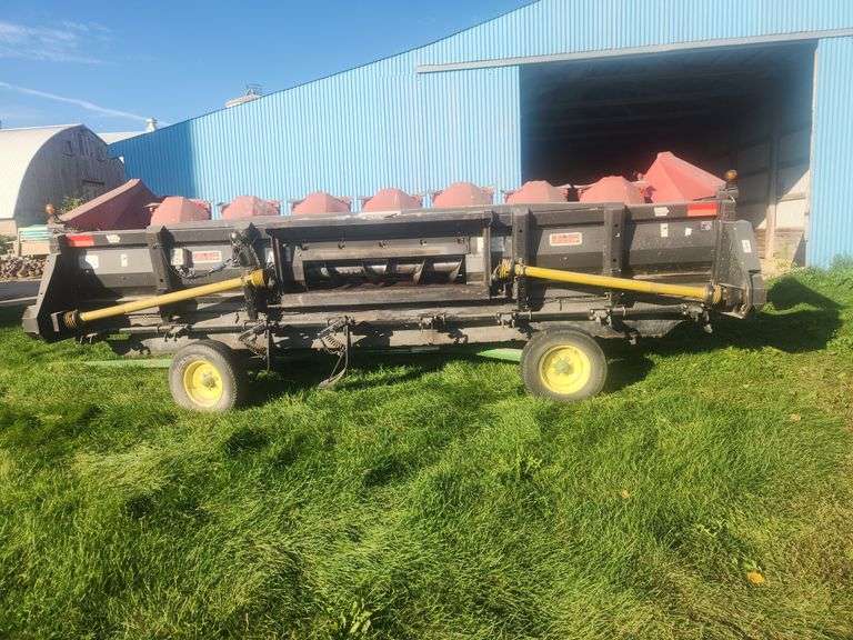 2005 Drago N8TR Chopping Corn Head, 8 Row 30", Full Poly, Header Height ...