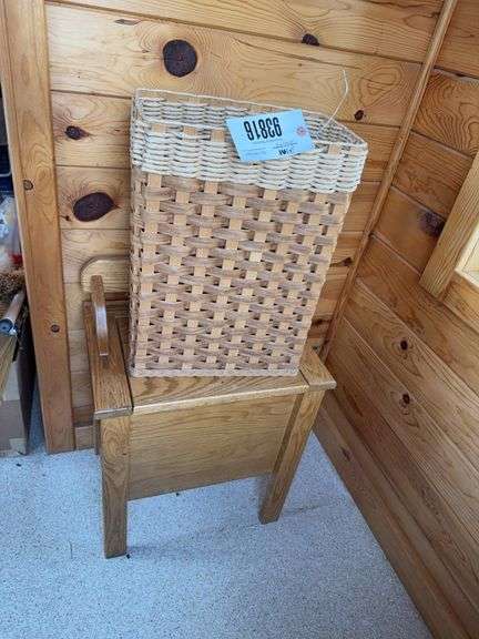 Wooden Storage Bench, Wooden Hamper - Located Front Entry - Hamilton ...
