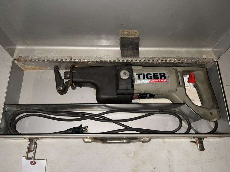 Tiger Saw Corded Reciprocating Saw - Located in Semi Trailer - Hamilton ...