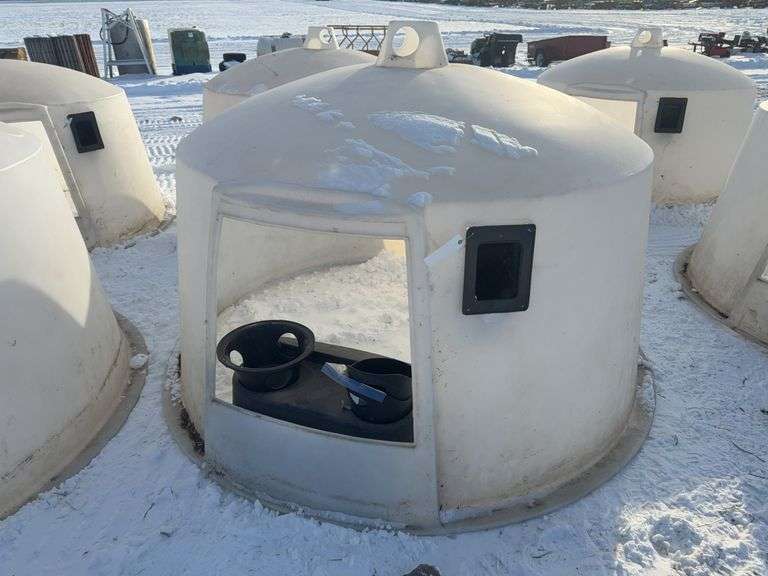 Poly Dome Calf Hut, Includes Bottle Holder, Vent Cap, Bucket Holder ...