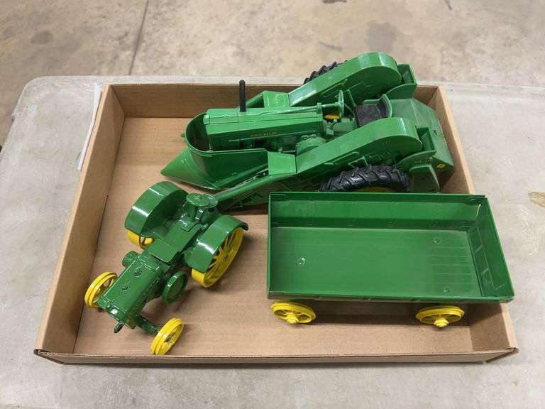 John Deere Model 70 Tractor w/ 227 Corn Picker, Hay Wagon, John Deere ...