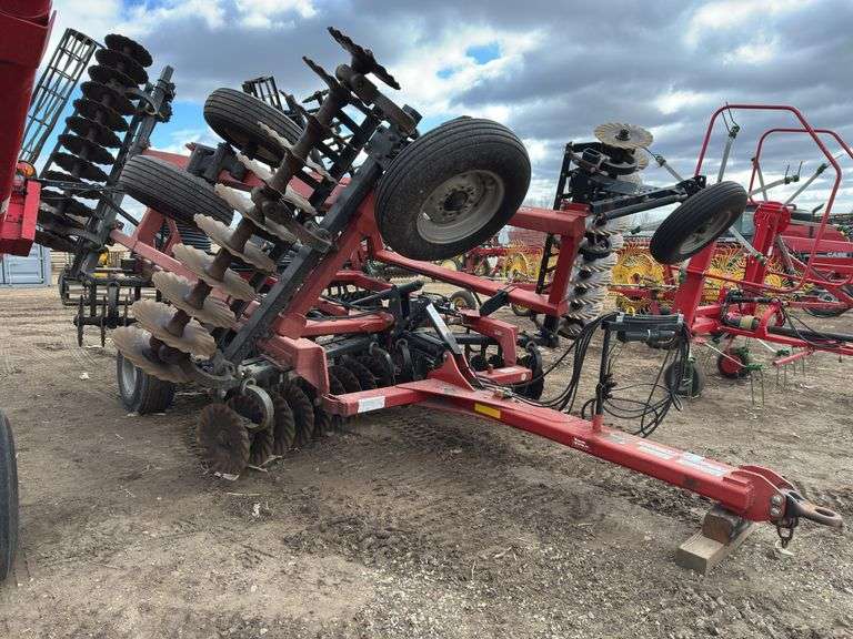 Case IH 330 Tru-Tandem High Speed Disc, 25', Rock - Hamilton-Maring ...