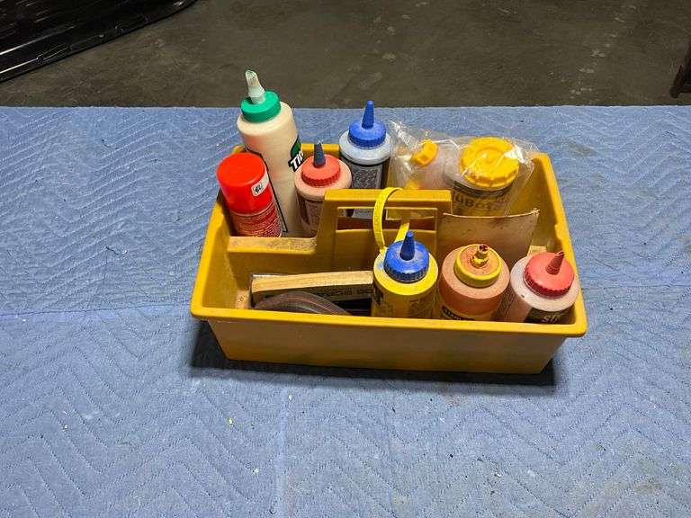 Tote of String Line Chalk - Hamilton-Maring Auction Group