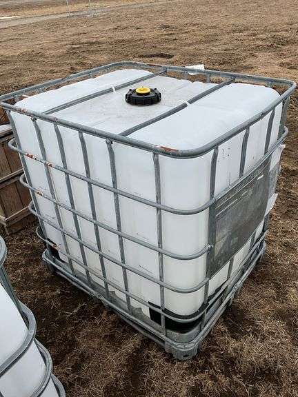 275 Gallon Poly Cage Tote - Hamilton-Maring Auction Group