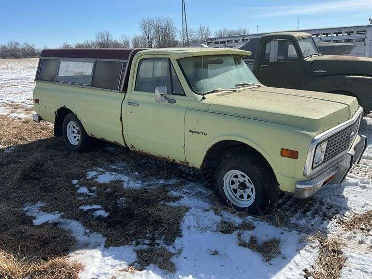 !!!1972 Chevy C10 Pickup, 2WD, 250 6 Cylinder Engi - Hamilton-Maring ...