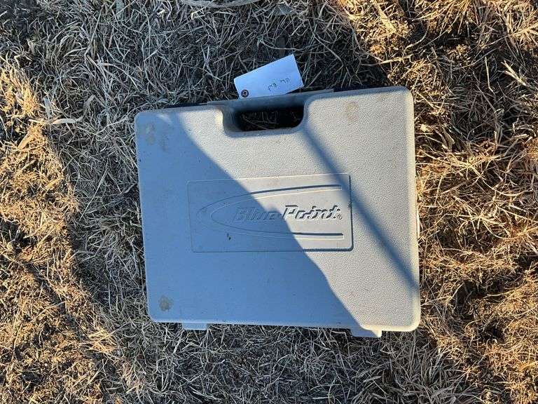 ###Blue Point 14.4v Impact w/Charger and batteries - Hamilton-Maring ...