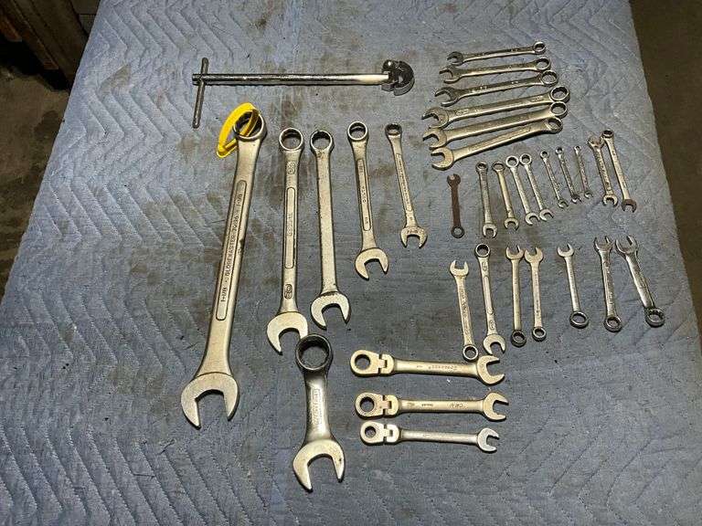 Flat of Misc Wrenches - Hamilton-Maring Auction Group