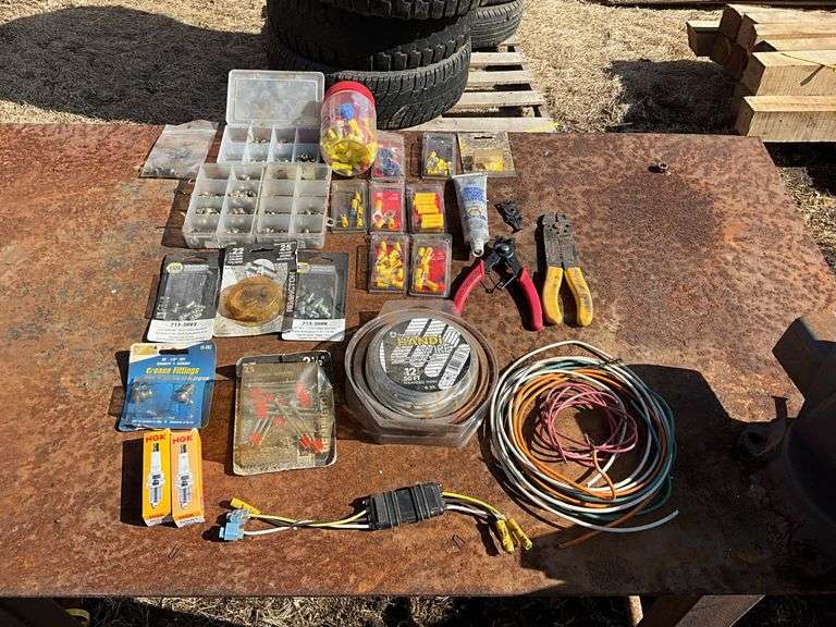 Flat of grease zerks, electrical connections & mis - Hamilton-Maring ...