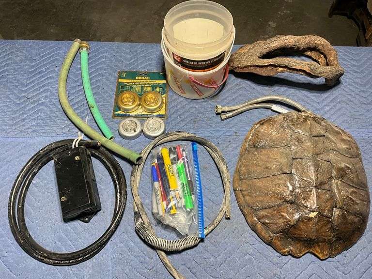 Faucet Connectors & Turtle Shell, Misc. - Hamilton-Maring Auction Group