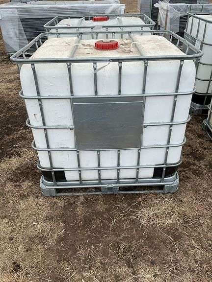 275 Gallon Poly Cage Tote - Hamilton-Maring Auction Group