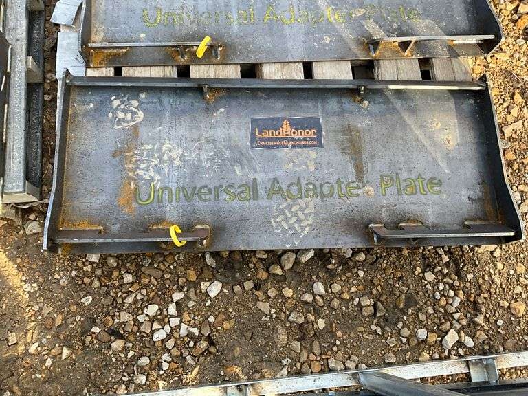 Unused 2024 Skid Steer Universal Adapter Plate Att - Hamilton-Maring ...