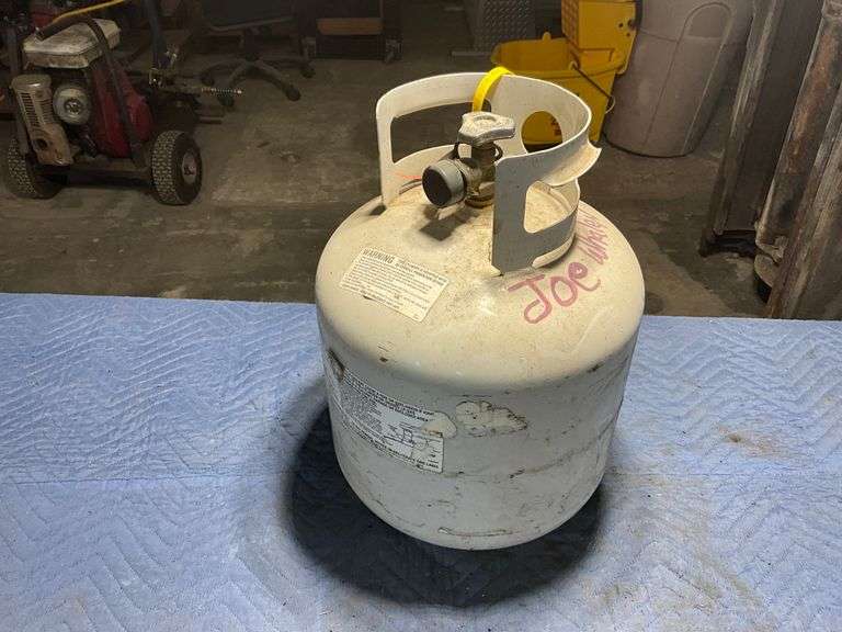 Propane Tank - Hamilton-Maring Auction Group