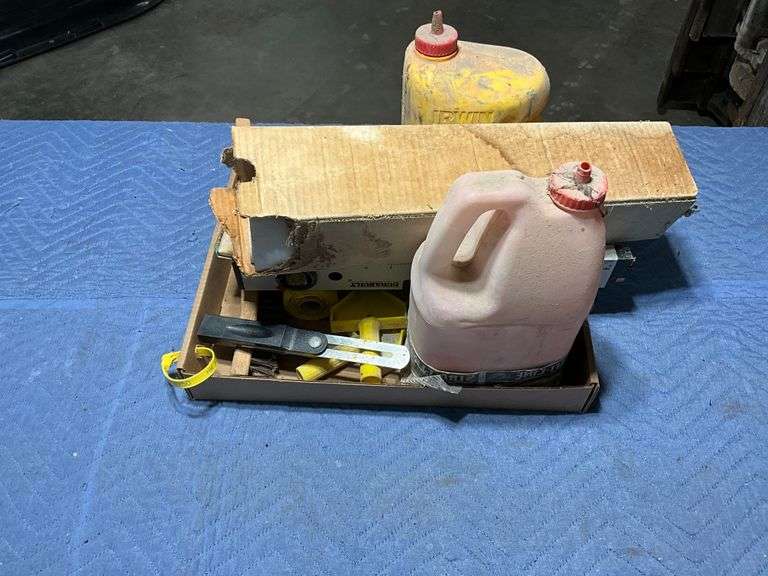 String Line Chalk & Level & Sanding Board - Hamilton-Maring Auction Group