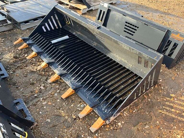 2023 Unused Skid Steer rock bucket Width:78 in D - Hamilton-Maring ...