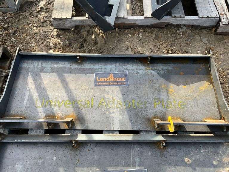 Unused 2024 Skid Steer Universal Adapter Plate Att - Hamilton-Maring ...