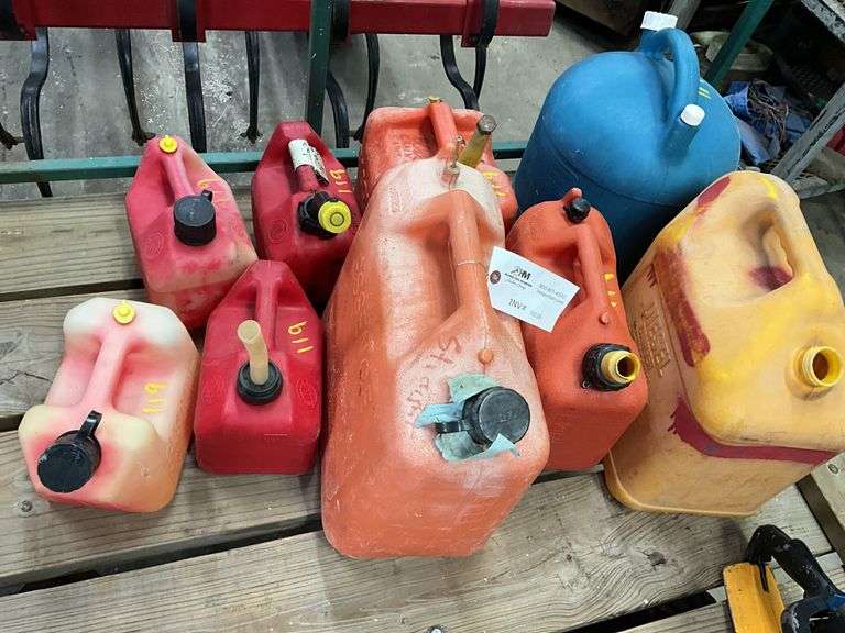 Assortment of Plastic Gas Cans - Hamilton-Maring Auction Group