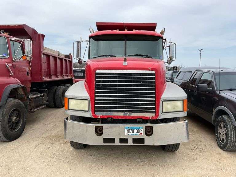 ** 1996 Mack 600 Dump truck (#10) .. tri axle; New - Hamilton-Maring ...