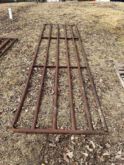 16' Livestock Gate - Hamilton-Maring Auction Group