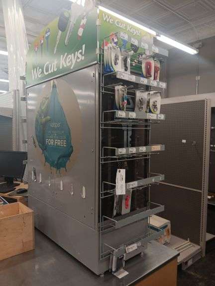 Hillman Key Display Rack with Very Large Amount of - Hamilton-Maring ...