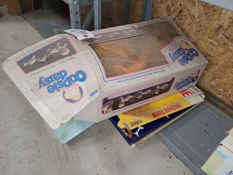 Vintage Oopsie Daisy Doll, Avalanche Game - Hamilton-Maring Auction Group