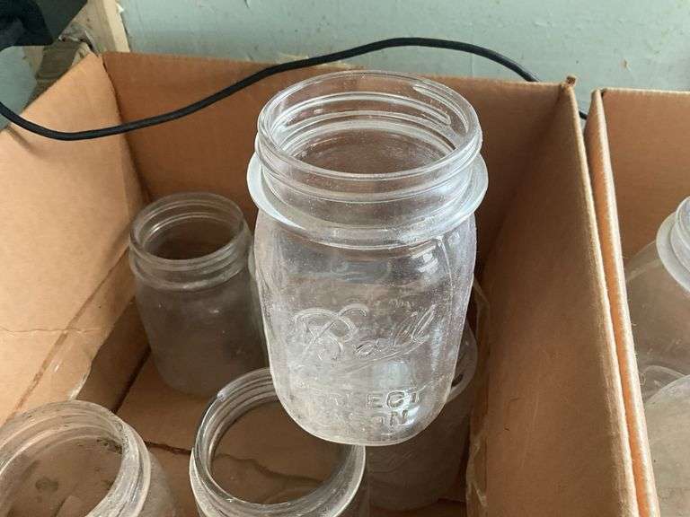3 Boxes Clear Jars, Quarts & Pints,in Kitchen - Hamilton-Maring Auction ...