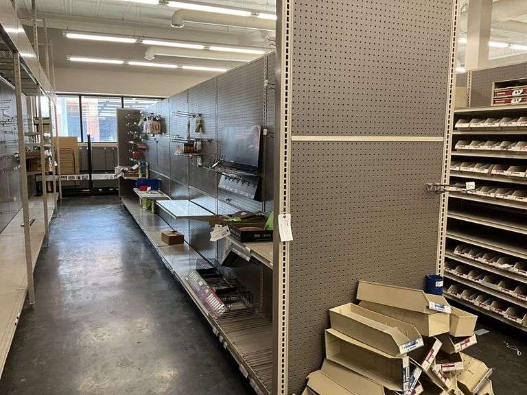 Aisle Display Shelving Approx. 30', Aisle 7/8 - Ha - Hamilton-Maring ...