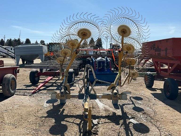 Vermeer WR20 wheel rake; great for waterways; - Hamilton-Maring Auction ...