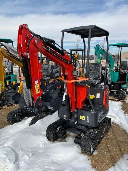 2024 Unused Mini Excavator; RATO 15HP, 9.7KW Ga - Hamilton-Maring ...