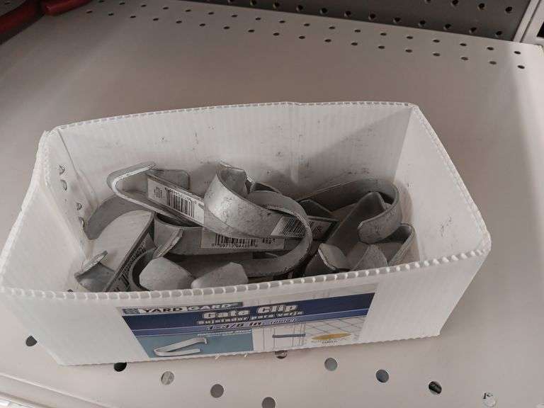 Fencing Accessories, Basement Aisle 23 - Hamilton-Maring Auction Group