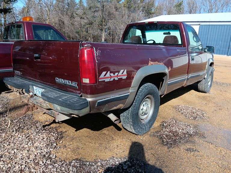 1998 Chevy 3500 Pickup, 4x4, 5.7L V8, 190,854 - Hamilton-Maring Auction ...