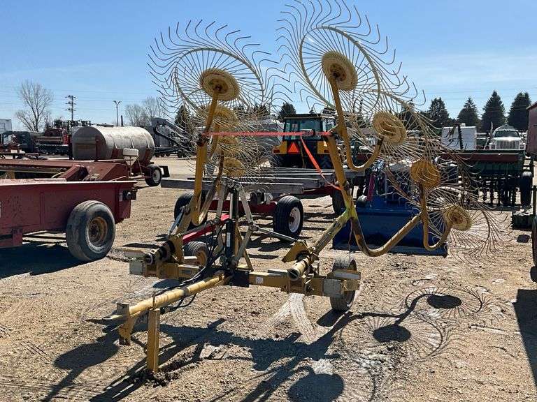 Vermeer WR20 wheel rake; great for waterways; - Hamilton-Maring Auction ...