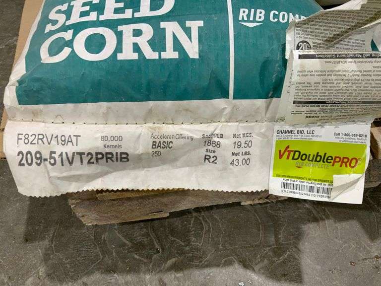 5 units Channel 209-51 Double pro corn - Hamilton-Maring Auction Group