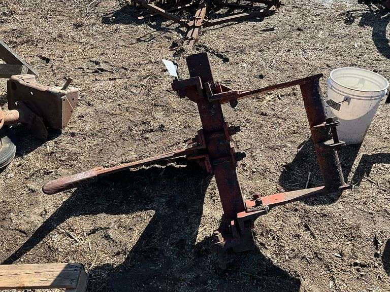 3 Pt Single Shank Ripper - Hamilton-Maring Auction Group