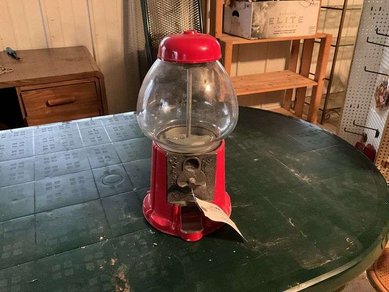 Carousel industries 15" Gum Ball Machine - Hamilton-Maring Auction Group