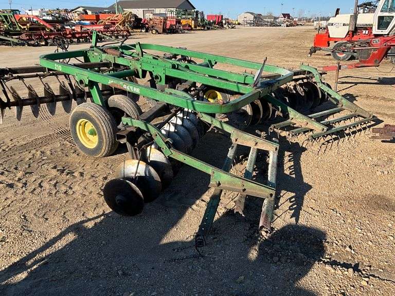 John Deere 210 13ft Disc, 3 Bar Harrow - Hamilton-Maring Auction Group