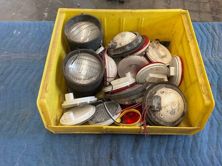 Tote with used lights - Hamilton-Maring Auction Group