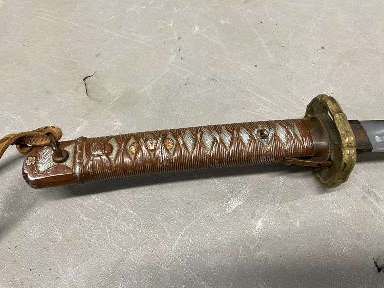 WW2 Japanese Neo Sword with Sheath - Hamilton-Maring Auction Group