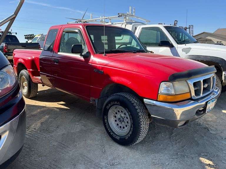 ** 1999 Ford Ranger, 4wd, 187,301 miles; runs/driv - Hamilton-Maring ...